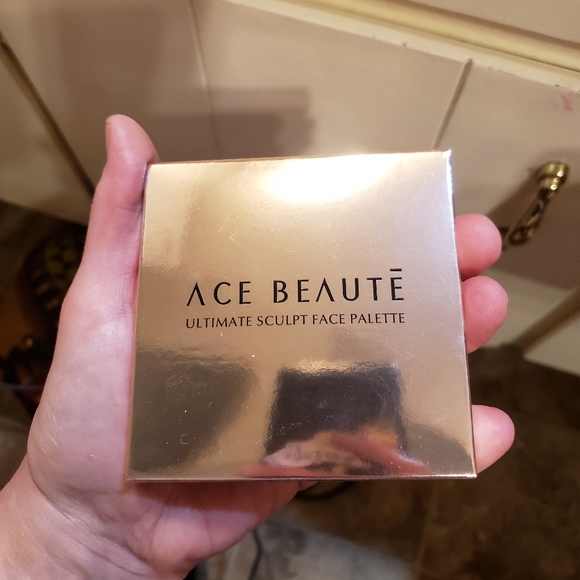 Ace Beaute | Makeup | Ace Beaute Ultimate Sculpt Face Palette | Poshmark